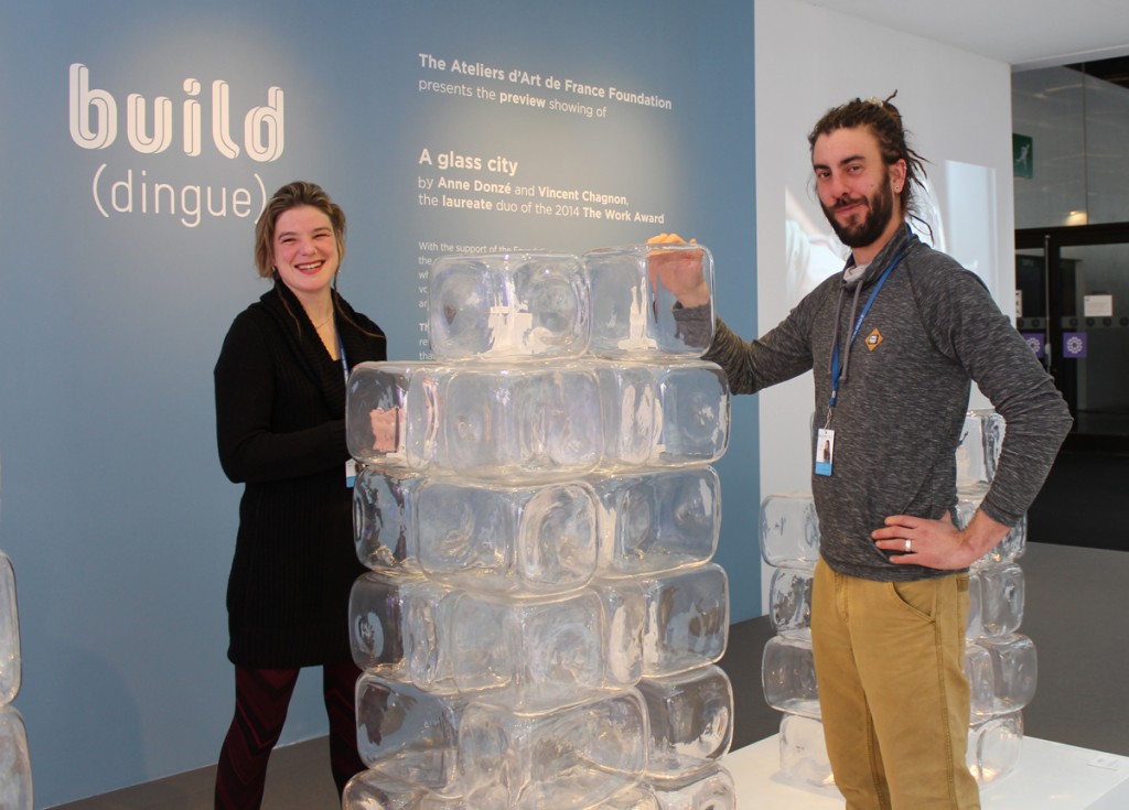 Une ville de verre par Anne Donzé et Vincent Chagnon > Build dingue ...